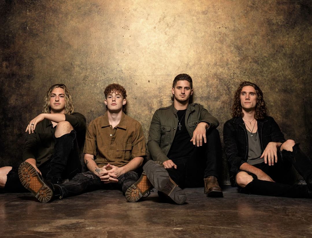 Grouped - The Outsiders Community